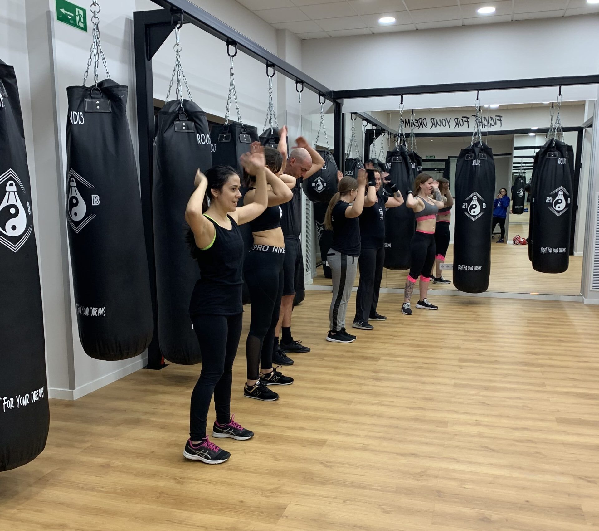 ¿Dónde puedo entrenar para aprender boxeo? - 21Boxing