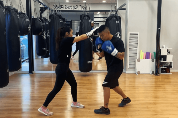 Entrenamiento de boxeo para principiantes Incluye video